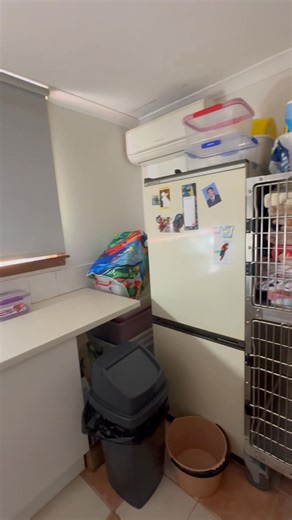 Nursery finished.. everything clean and sterilised. Eggs coming in later this morning when floor is dry. I’m ready! 😬😝 | Macaws And More