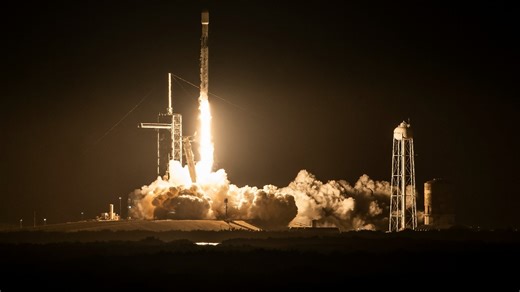 SpaceX launches third Moon landing mission of 2025 with Athena lander atop Falcon 9