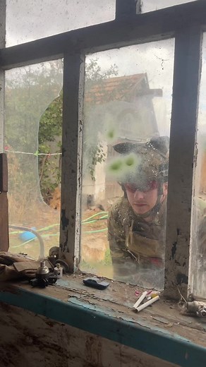 Military Interaction with Rustic Window Environment