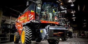 Versatile offers a sneak peek of its new combine