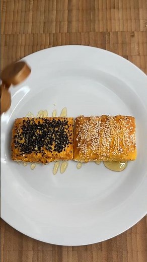 How to make Greek hot pockets ! 🤩🤤 #hotpockets