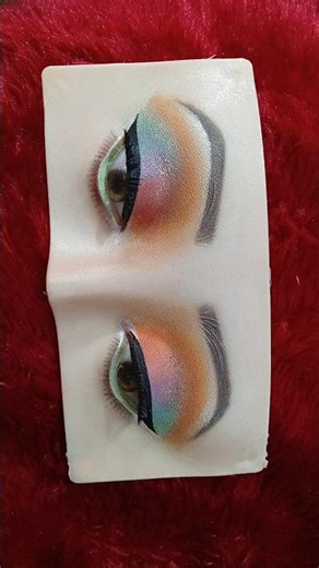 "Unlock Vibrant Beauty: Step-by-Step Colorful Eye Makeup Tutorial that Will Transform Your Look!"