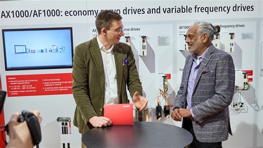 EN | Highly optimized servo technology: AX1000 and AF1000