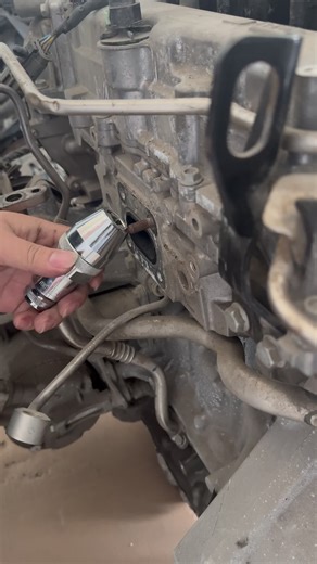 Rusty, slippery screw extractor#Mechanic #automobile