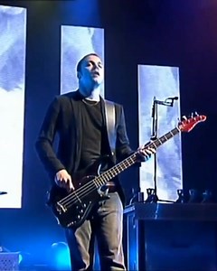 Top 10 Greatest MUSE Bass Lines: "Time Is Running Out" 🔥. To download your FREE lesson workbook, click here: https://bit.ly/3wNlyGb. Shoutout to the INCREDIBLE Chris Wolstenholme for laying down such EPIC bass lines. | ScottsBassLessons.com