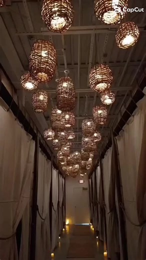 Who's almost fully booked? It's gonna be may. I only have three openings for the month of May!! If you need a referral to one of my coworkers send me a message, as I am unsure if I will be adding any shifts while I start my Physiotherapy this month. Take care of yourselves, happy May day! #massagetherapistsofinstagram #RoswellGeorgia #selfcare #thingstodoinroswellga #monthlymassages #itsgonnabeme #roswellmassagetherapist