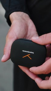 Move freely. Hear everything. The AMIRON 200 delivers powerful beats while running, without shutting out the world – with up to 36 hours of battery life. | beyerdynamic