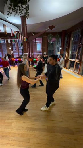 Salsa Tropical | Salsa & Bachata Classes London on Instagram: "Valentine’s doesn’t have to be complicated 💕 Join our Valentine’s Dance Experience — a friendly, welcoming Bachata & Salsa class for couples and singles. No experience needed. Just music, movement, and good energy. 🎁 Gift for ladies 📅 9–11 February Book your spot via the link in bio 🤍 ——————————————————— #salsatropicallondon #salsa #bachata #valentinesday #london"