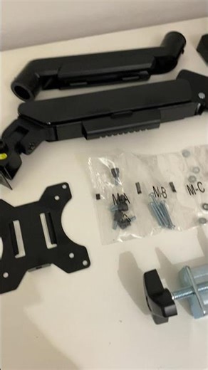 Desktop monitor mount asembly