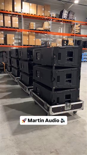 ✅ For sale 🚀 Martin Audio line array: 10x W8LC 2x W8LCD 4x flygrid 4x case 🔊 Link in comment 👇 In stock and selling for a customer ➡️ All info & price our websites Kinxsound and Kinxsound Connect 👑🔊 . . . #kinxsound #kinxsoundconnect #martinaudio #proav #martin @martinaudio @martinaudio_fan_page | Kinxsound