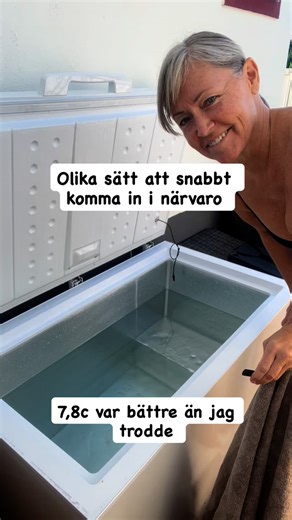 Ann-Charlotte, Studio So Hum on Instagram: "Min man har köpt en frysbox så han enkelt kan kall #balans #naturälskare #läkning #spaceholder #healingwithnature bada. Tänkte , kan han, kan jag. Måste ju testa🤪 Över förväntan måste jag säga. Trodde 7,8c skulle vara galet kallt när man inte bastat innan. Allt sitter nog i inställningen. Kände av kallbadet i flera timmar efteråt. Riktig skönt. Klar o lugn i huvud o kropp🙏🧡🙏"