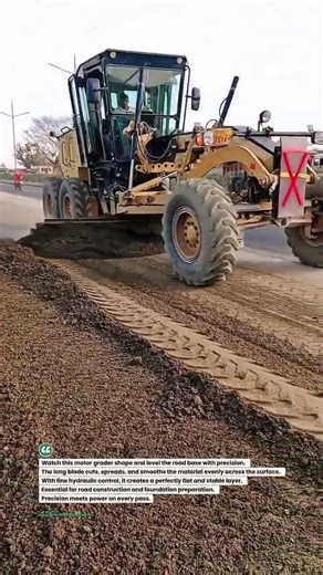 Motor Grader Leveling Road Base Perfectly! #construction #grader #heavyequipment