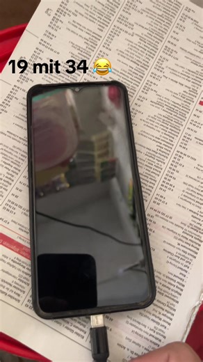 19 mit 34: Ein unterhaltsames Video