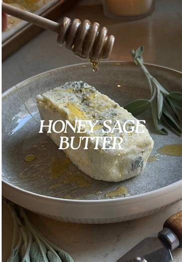 Honey- sage butter #honeybutter #herbs #thanksgiving #butter #butters