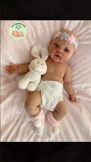 Bebé reborn de silicona platino ecoflex pintada a mano. Con accesorios. #parati #siliconebaby #cute