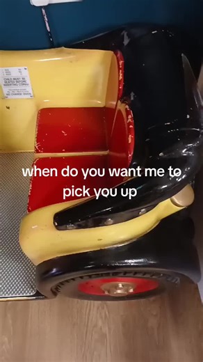 I was recording and aomekne was behind me 😭