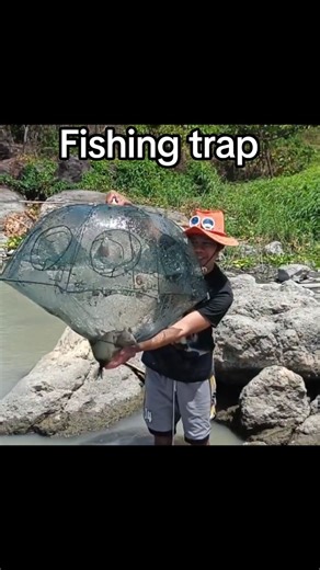 Fishing net trap hexagonal