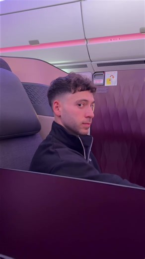 The audacity 🙄✋🏼 @CRASH ADAMS 🚀@Qatar Airways #humortiktok #traveltiktok #couples #relationship #honeymoon