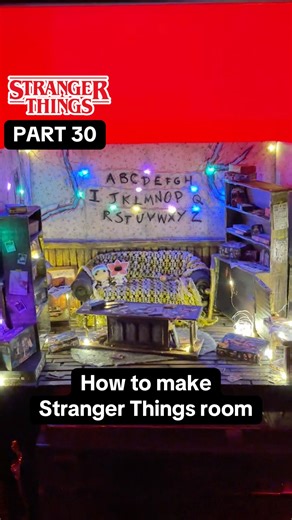 HOW TO MAKE Stranger Things Will and Joyce Byers Living Room out of Cardboard Box