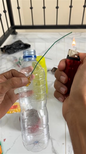 experiment of lighting a firecracker wick and putting it in a bottle @sorotan #reelschallengereelschallenge #usa #experiment #usareels #crackers #firecrakers #fireworksshow #fun #fireworksplay #diwali #fireworks | Fix Aby
