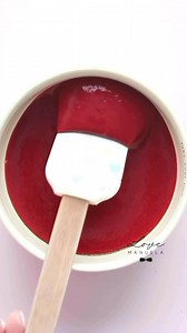 🌸 Happy Mars, everyone! 🌸If you love raspberries, you’re going to adore this Raspberry Ganache! 🍇✨ It’s so fresh in taste, perfect for layering inside a cake, piping onto cupcakes, or honestly… just eating with a spoon (because hey, it’s fruit after all! 😉).Want the full recipe? You can find it in my baking app, Love Manuela! 💕 If you don’t have it yet, tap the link in my bio to explore, or simply head to the App Store or Google Play and search for Love Manuela.📲Have a wonderful Saturday a