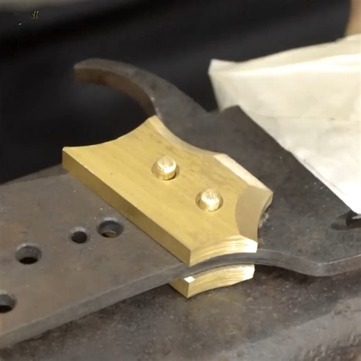Making a Hunting Knife from a Plow Disc! | DIY & Crafts