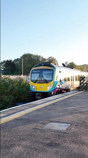 Transpennine Express Class 185 York to Wakefield Kirkgate at Wakefield Kirkgate #trainspotting