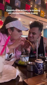 Si eres latino comenta tu bandera 🔥 | Dance like Andrea