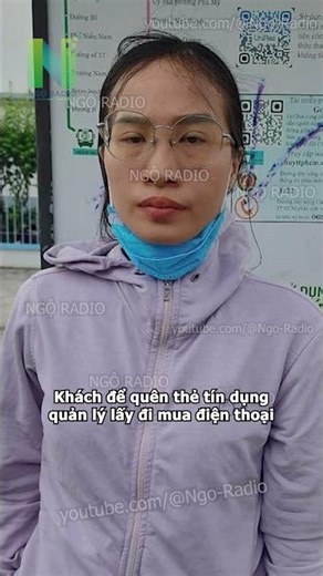 Customer forgot credit card, manager took it to buy phone