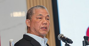 DPM: Petronas employee received threatening SMS targeting Bintulu LNG facility | New Straits Times