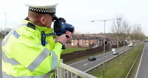 How far can mobile speed cameras see?