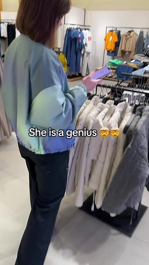 Unlocking the Genius of Minimalist Phones