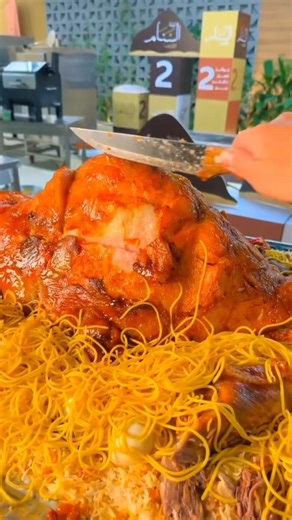 Dubai Sheikhs’ Favorite Food: Camel Hump Fat Explained #camel #shorts #shortvideo