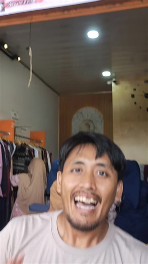 Promo Spesial Pentol Kriwil di Pasar Kalinyamatan Jepara