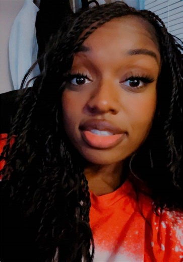 Understanding Simping: Chasing Uninterested Partners