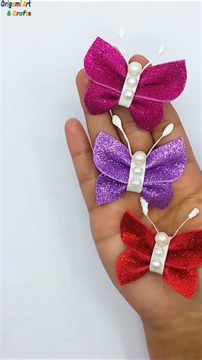 Wonderful Wall Decorating Ideas With Glitter Foam Paper Butterfly #butterflies #handmade #decor #craft | Origami Art & Crafts