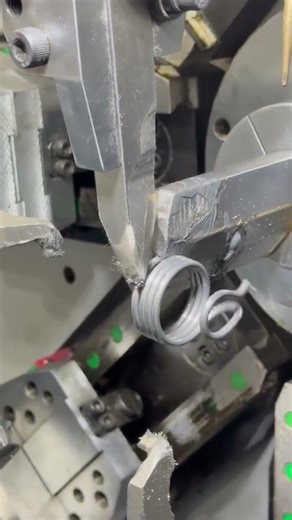 make small springs well and strong by machine