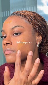The secret to ensuring a long lasting makeup look all starts with your skin prep...  It sets the tone for how your makeup will wear throughout the day. Liavanni preps her skin with a hydrating moisturizer, undetectable sun protection (Invisible Primer SPF 30), and a high-performance foundation (Power Play Foundation). Tell us your skin prep secrets  #CoverFX #skinprep #skinisin #makeupbase #cleanbeauty #hydratingmakeup | Cover FX | Facebook