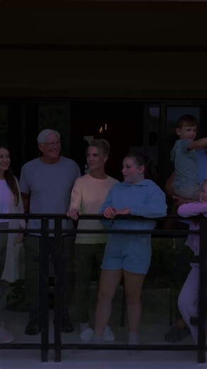 🗺️ Planning a trip to Tennessee with the family this holiday season? 🌄 From mountain views to mini golf and museum strolls, Pigeon Forge is packed with family-friendly fun. 🏞️ Whether you spend your days exploring or relaxing at the resort, this cozy town knows how to make memories. The views expressed in this video are those of the individuals involved only. They do not necessarily reflect the views of Hilton Grand Vacations and should not be considered an endorsement or recommendation by Hi