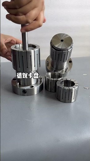 Expanding mandrel hydraulic collet chucks
