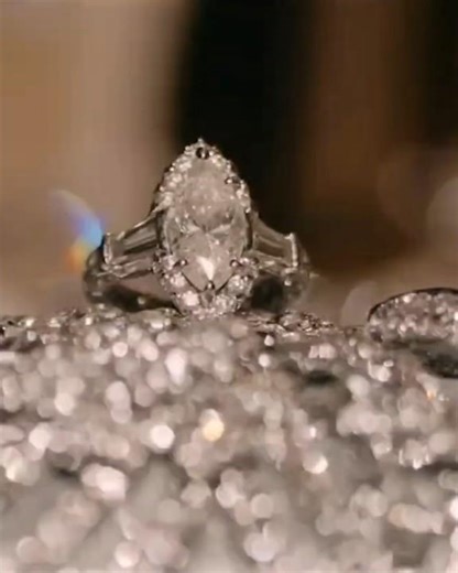 OLIVER TREE • CASH MACHINE