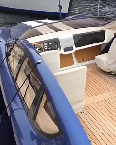 Look at this sport boat🚀 It looks like Ford GT 40, isn’t it?) | Boat Show Avenue