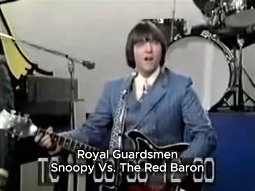 Royal Guardsmen - Snoopy Vs. The Red Baron ... 🎧 Watch full this song: https://goodies.oldiesclassic.org/the-royal-guardsmen-1966-snoopy-vs-the-red-baron?utm_source=facebook&utm_medium=preel&utm_campaign=topoldieshits | Top Oldies Hits