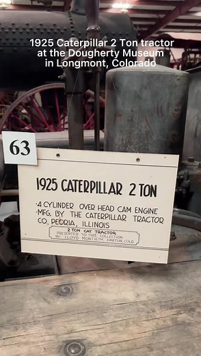 Love me some caterpillar treads. #art #drawing #sketch #sketchbook #notebook #journal #paulheaston #penandink #blackandwhite #fountainpen #fudenibfountainpen #inkwash #artistsoninstagram #denverartist | Paul Heaston Art