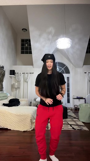 Trip Out Dance Trend: How to Master It