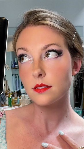 Bejeweled Makeup Transformation | Taylor Swift Inspired Look