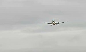 Thomas Cook rescue flight TUI #BY2780 to Mahon just returned to Manchester. Manchester Airport live: cam.airlive.net/man | AIRLIVE.net