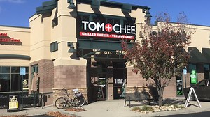 Tom & Chee opens Loveland location