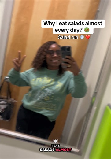 Why I eat salads almost every day⁉️ 🥗✨They keep me full without feeling heavy, support digestion, help with bloating, and make it easier to stay consistent with healthy habits added energy. If you feel hungrier after salads, make them bigger and/or add more protein/fiber! Simple ingredients, real nutrients, and meals that actually make my body feel good. ✨ #HealthyHabits #SaladGirl #DigestiveHealth #AntiInflammatory #FeelGoodFood