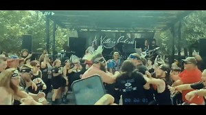 What do you get when you mix Dreamcore, Weirdcore and Metal? Endless by Nail Bite | nail_bite_official